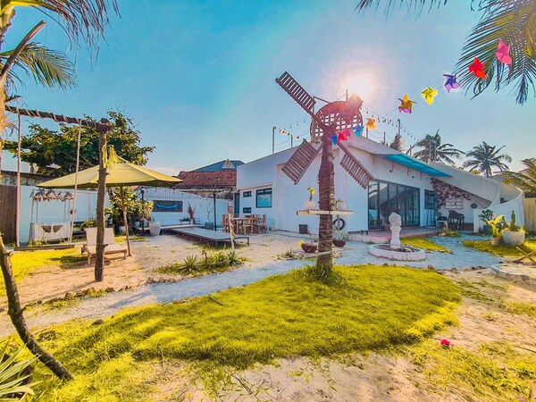 Jeju Beach Front Villa - Tam Kỳ