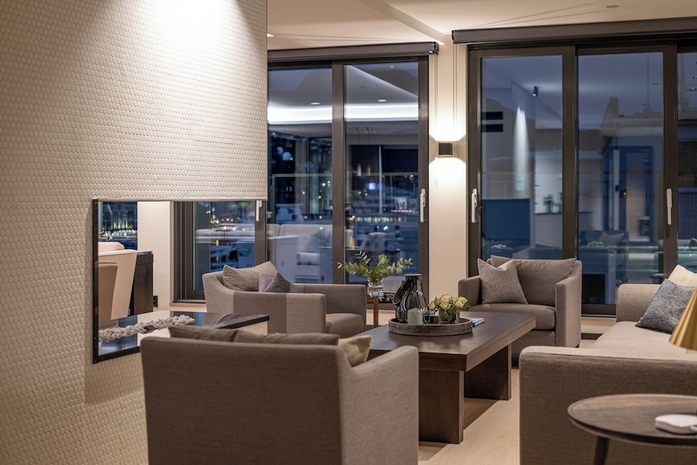 Exquisite 2br. Apt., Impeccable Standard, Panoramic Views Of Bergen Harbor. - Bergen