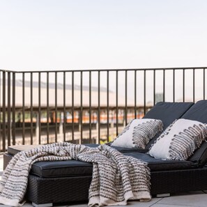 Apartamento | 2 quartos, secretária, internet de alta velocidade 