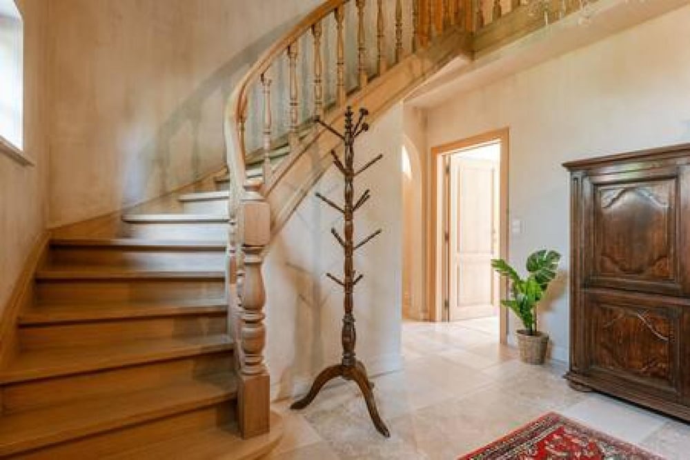 Quiet And Authentic Vacation Property With Pond - Kuurne