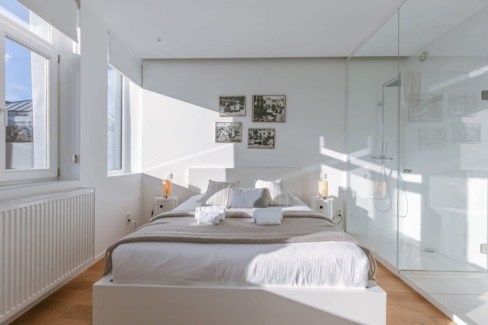 Bright Apartment Overlooking The 3 Towers Of Ghent - Gand