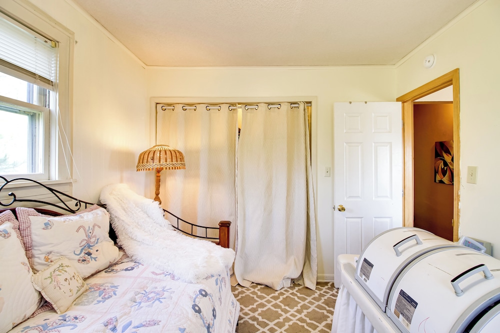 Spacious Duluth Home ~ 4 Mi To Lake Superior! - Duluth, MN