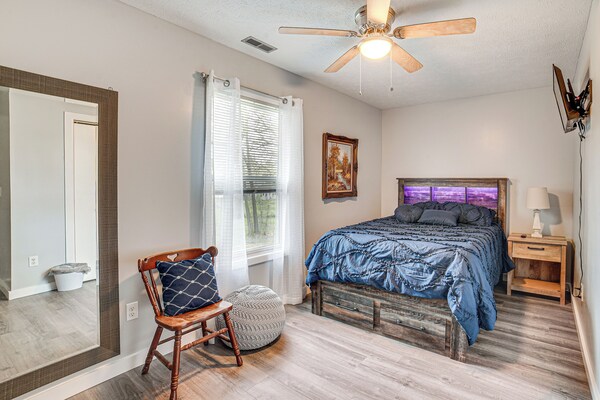 Cozy Illinois Retreat W/ Home Gym & River Views! - Illinois