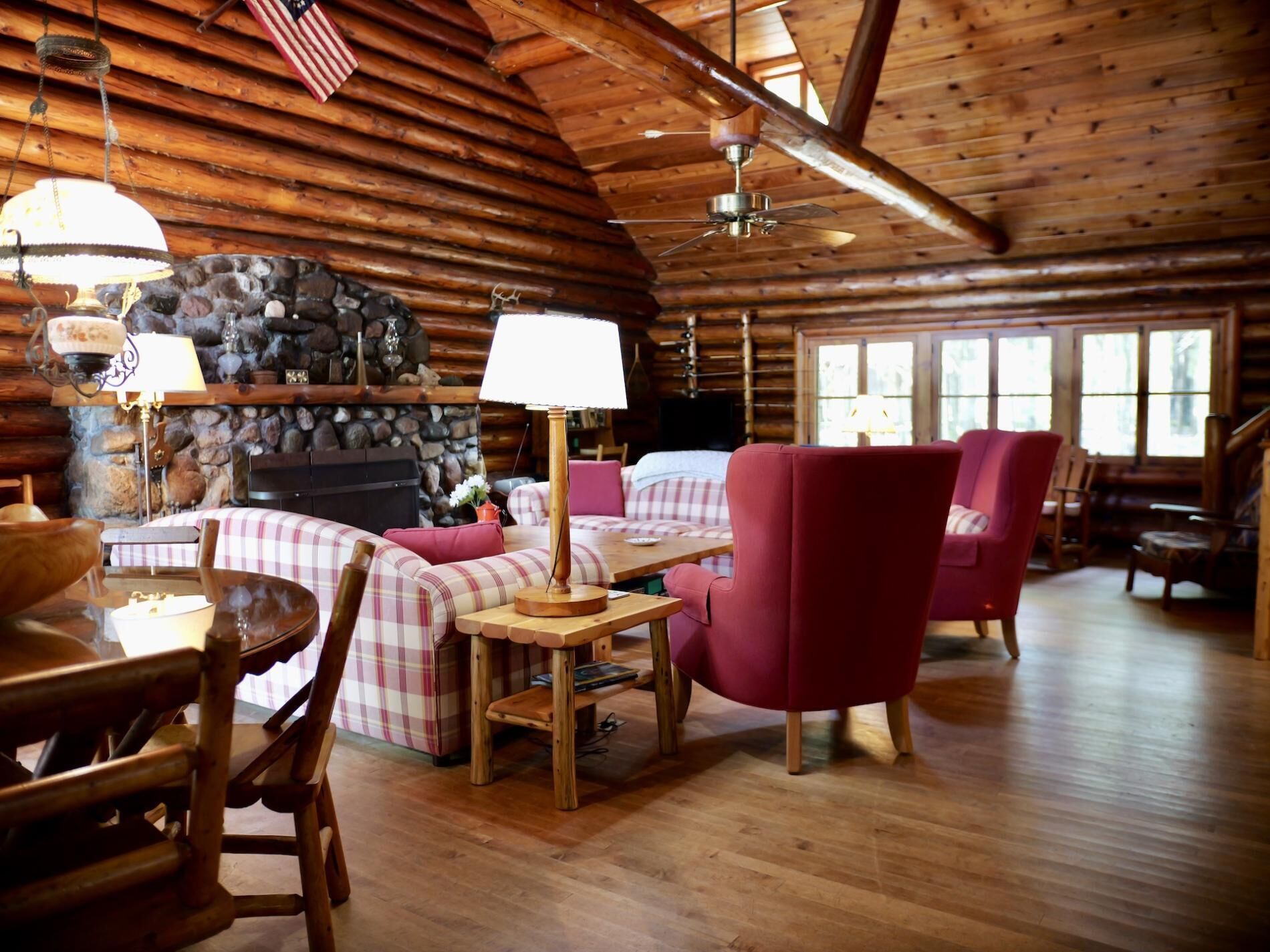 Whitney Bay Getaway On Drummond Island - Drummond, MI