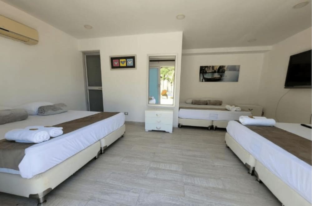 Hermosa Habitacion Estandar Familiar En Playas De Taganga - Taganga