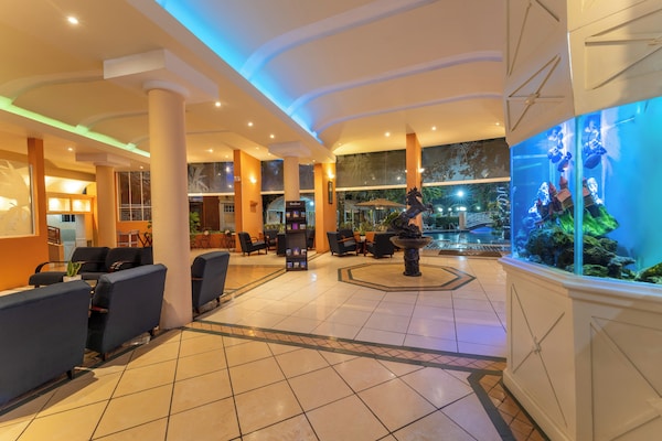 Gran Karmel Hotel - Retalhuleu