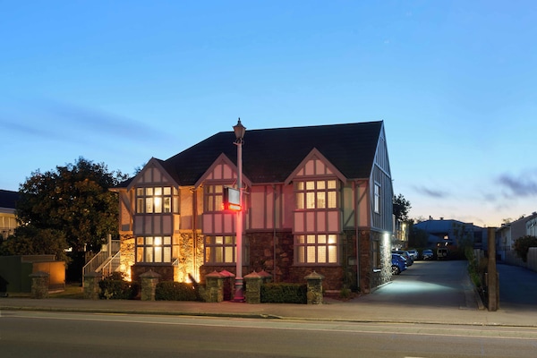 Apartamento, 1 quarto, chuveiro com barras de apoio | Vista para o pátio