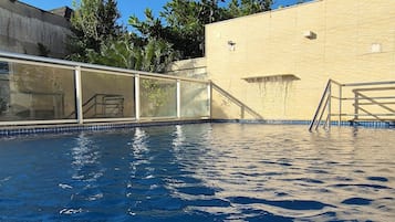 Piscina exterior
