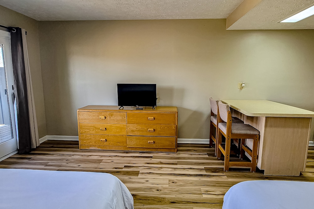 Dog-friendly, 1st-floor Studio With Golf View & Gym - Stroll To Douglas Lake - White Pine, TN