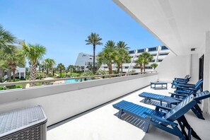 Apartamento em Condomínio Fechado, várias camas (Aegean 212) | Terrenos do alojamento