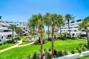 Apartamento em Condomínio Fechado, várias camas (Aegean 212) | Terrenos do alojamento