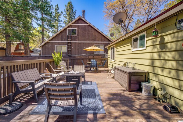 5 Mi To Big Bear Lake: Pet-friendly Gem Near Hikes - Big Bear, CA