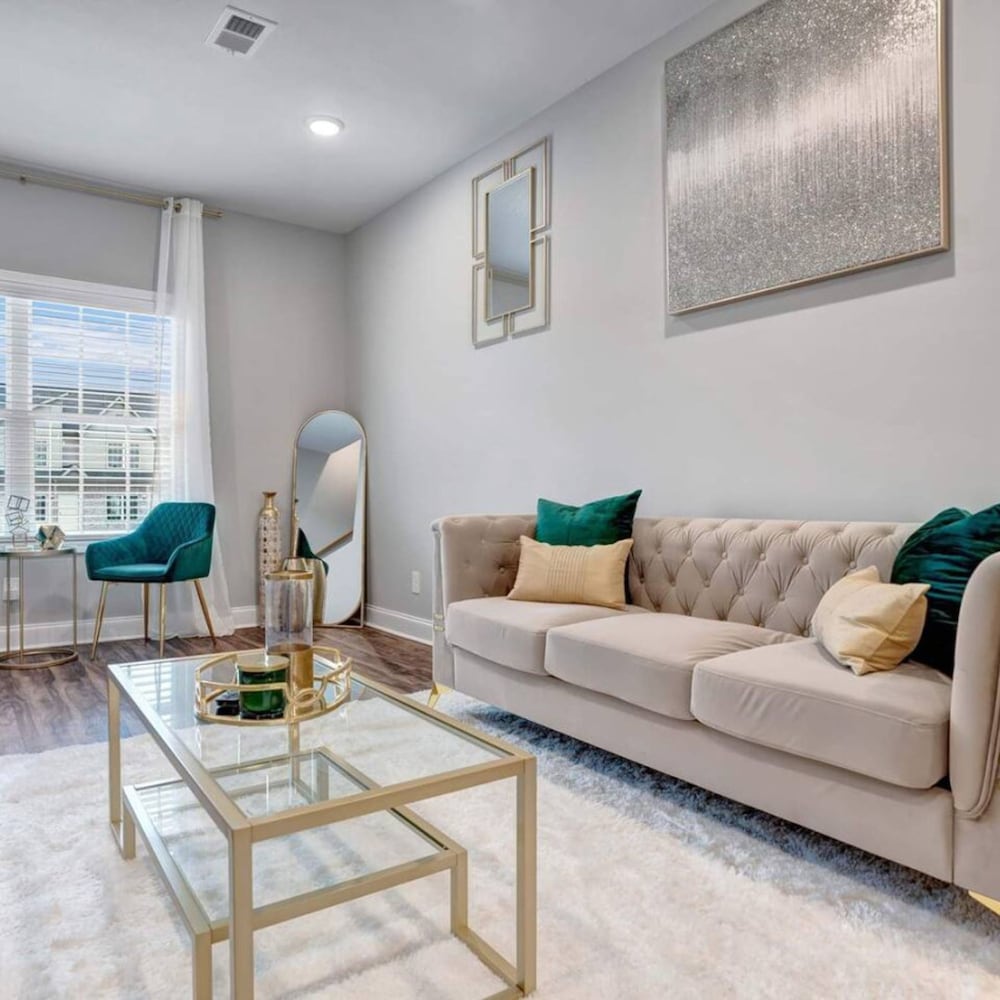 A Taste Of Luxe Upscale Condo Near Nashville And Ft Campbell - Clarksville, TN