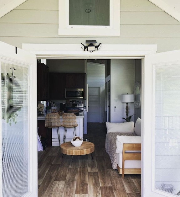 Riverfront Tiny House- Fishing & Kayaking - Knoxville, TN