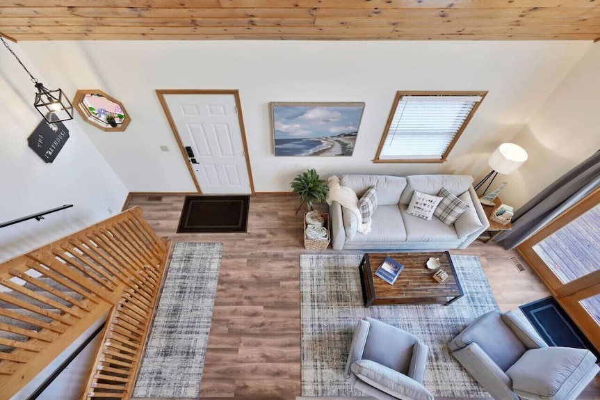 Lake View Fully Stocked Family Retreat - Paddleboards, Firepit, Games, Ev Outlet - 히긴스 레이크