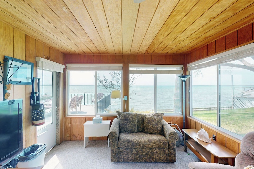 Ottertail Lakefront 3br. Boat Lift. Cozy. Awesome! - Dead Lake Township, MN