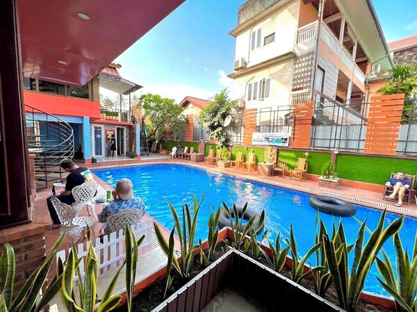 Ruby Riverside Hotel & Hostel - Vientiane