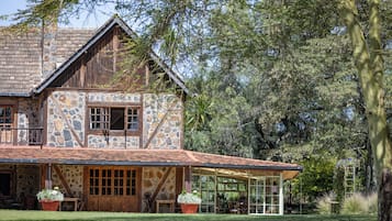 Fachada da propriedade