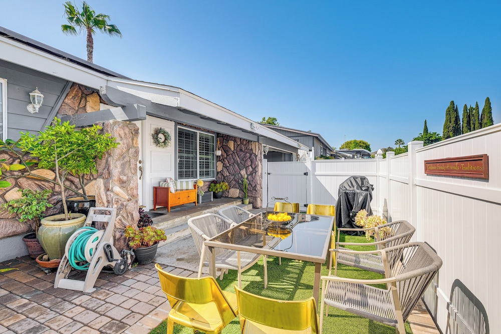 Peaceful Poway Vacation Rental Near Shops & Dining - Poway, CA