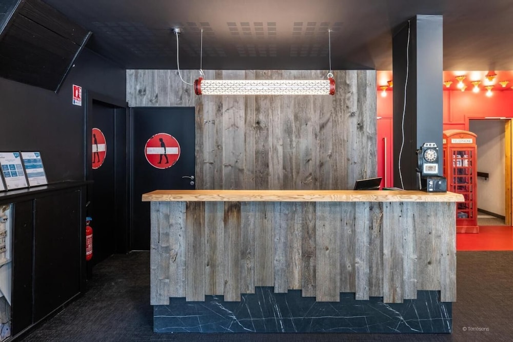 Wifi, swimming pool, hammam, parking, ski locker, 44m², Serre Chevalier ... Wifi, swimming pool, hammam, parking, ski locker, 44m², Serre Chevalier ...