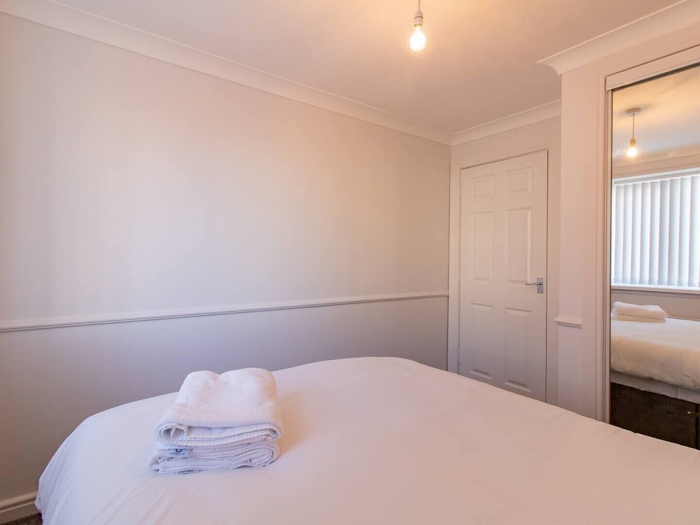 9 Reef House · Marina & Sea View Living At Its Best -Free Parking | Pass The Keys - Hartlepool