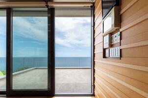 Villa Básica | 4 quartos, ferro/tábua de engomar, Wi-fi grátis 