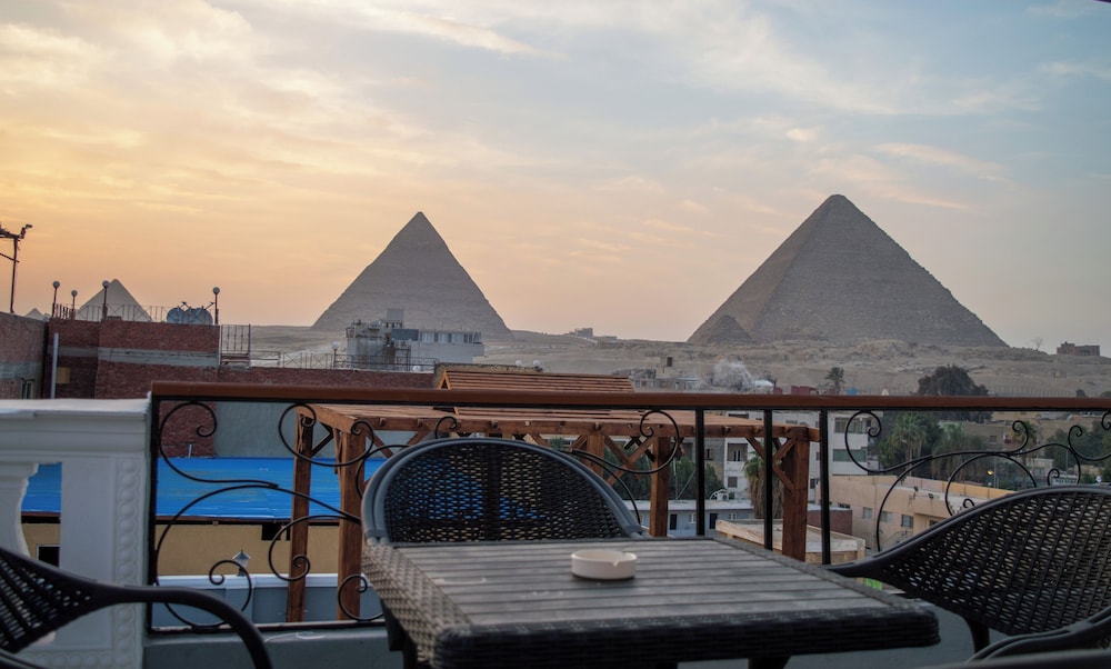 Pyramids Gate Hotel - Egypt