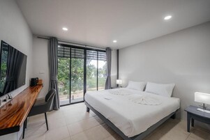 Quarto Duplo Standard | Cofre no quarto, Wi-fi grátis, roupa de cama fornecida 