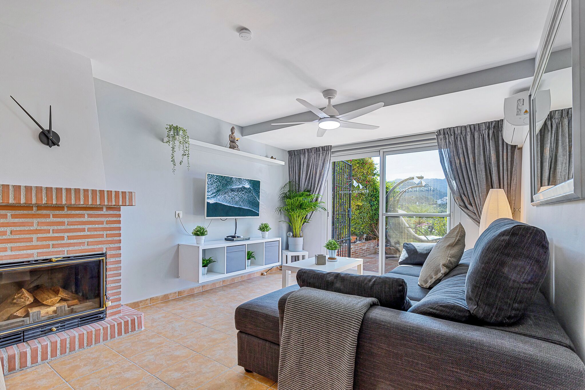 Monda Heights Apartment With Pool And Amazing Views Close To Marbella & Málaga - Monda