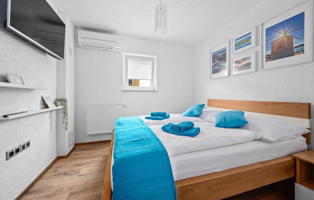 Prachtig Appartement Met 1 Slaapkamer. - Ližnjan