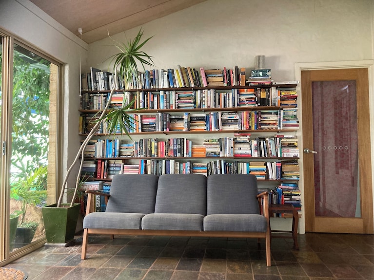 \Nthe Country Cottage \N\nclose To Town. \Nfamily Friendly And Pet Friendly. \N - Margaret River