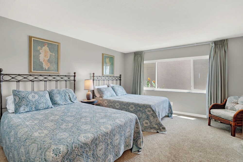 Chateau by the Sea 15C Oceanfront Gem! - New Smyrna Beach | Vrbo