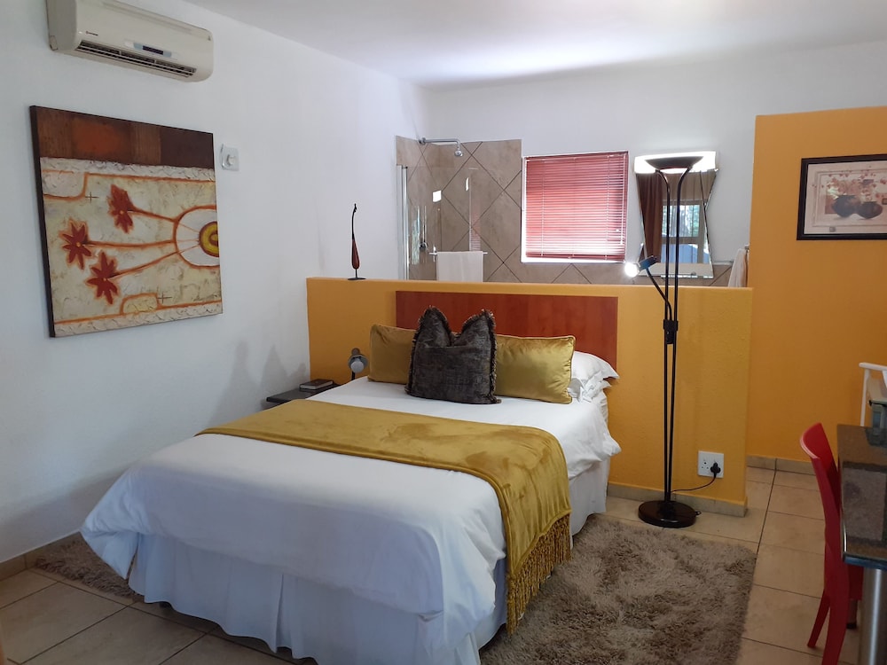 St Michelle Guest Lodge - Alberton