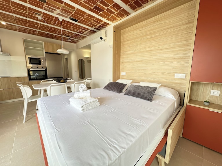 Agi Arago 273 Apartamento For Rent In Roses Girona. - Roses