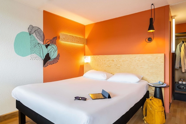 Chambre 1 Lit Double Supérieure | Quartos à prova de som, roupa de cama