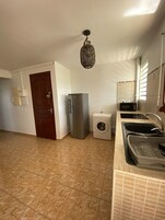 Apartamento, casa de banho anexa | Cozinha partilhada