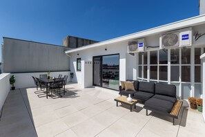 Apartamento Standard, Vista para a cidade | Terraço/pátio interior