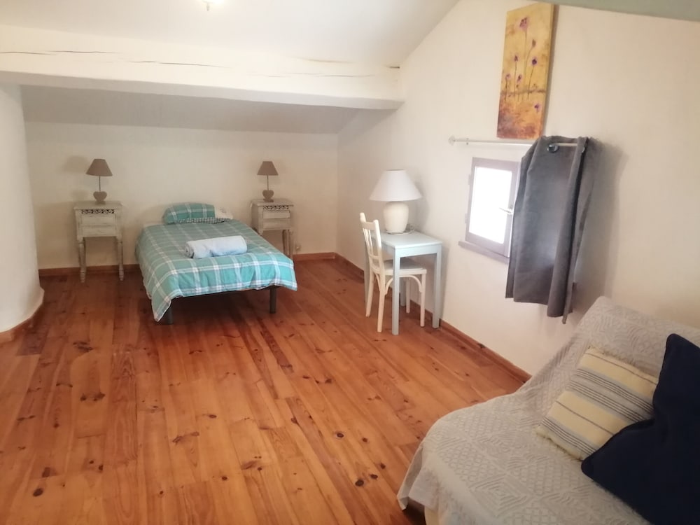 Gîte 4 à 6 Personnes Avec Piscine Avec Vue Sur La Montagne Et La Riviere - Arles-sur-Tech, France