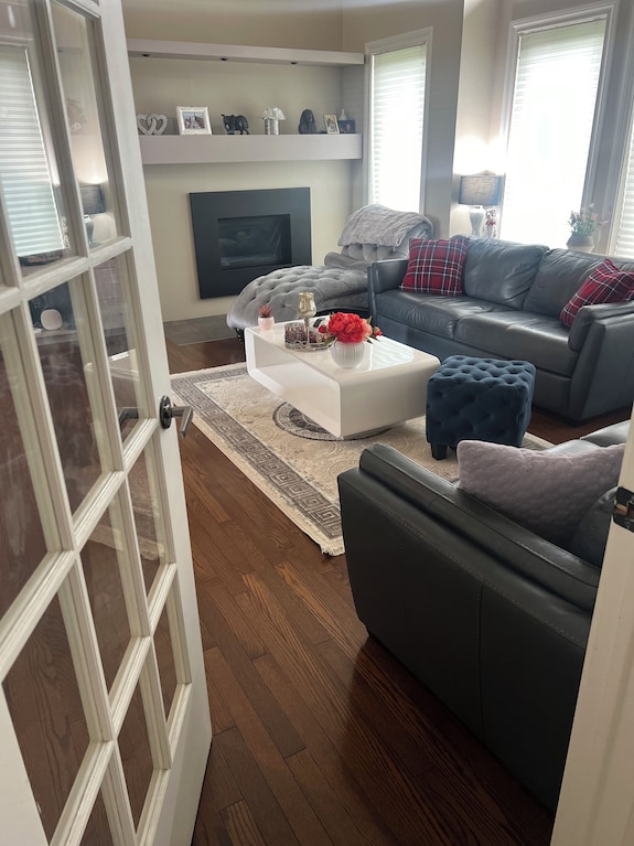 House With 3 Floors And Pool. Very Cozy And Chalet Like. Near Golf Course. - 도흐발