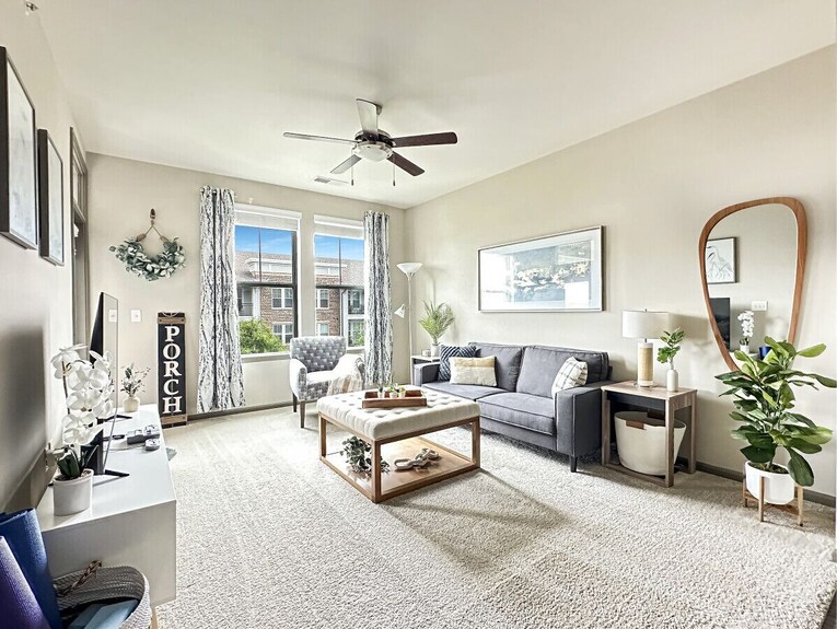 Herons Perch, Elevators, Pool, Gym - Lake Norman, NC