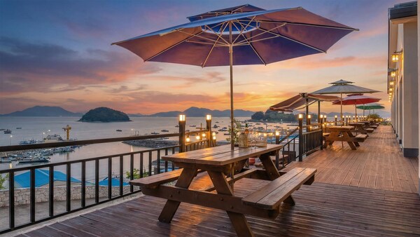 Yeosu Arum Oceanview Whole House Pension - Yeosu-si