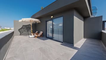 Suite Júnior, Vista para a cidade | Terraço/pátio interior