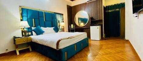 Quarto Duplo Deluxe | Quartos insonorizados, ferro/tábua de engomar, Wi-fi grátis