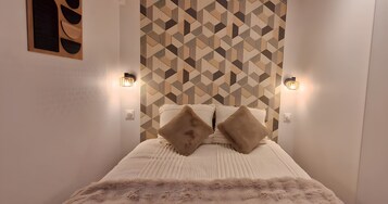 Quarto premium | Roupas de cama premium, camas Select Comfort, individualmente decorados