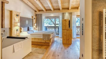 Suite-Estúdio | Cofre no quarto, secretária, quartos insonorizados, Wi-fi grátis