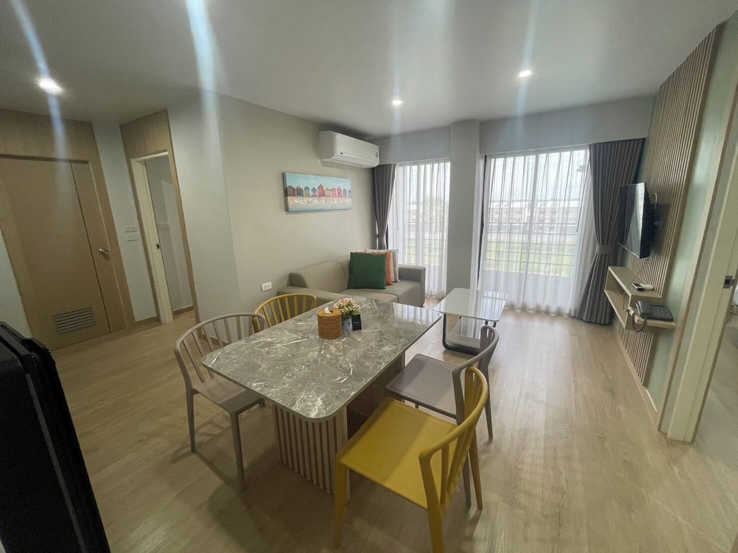 VIP Room | Sala de estar | Smart TV de 42 polegadas com canais digitais 