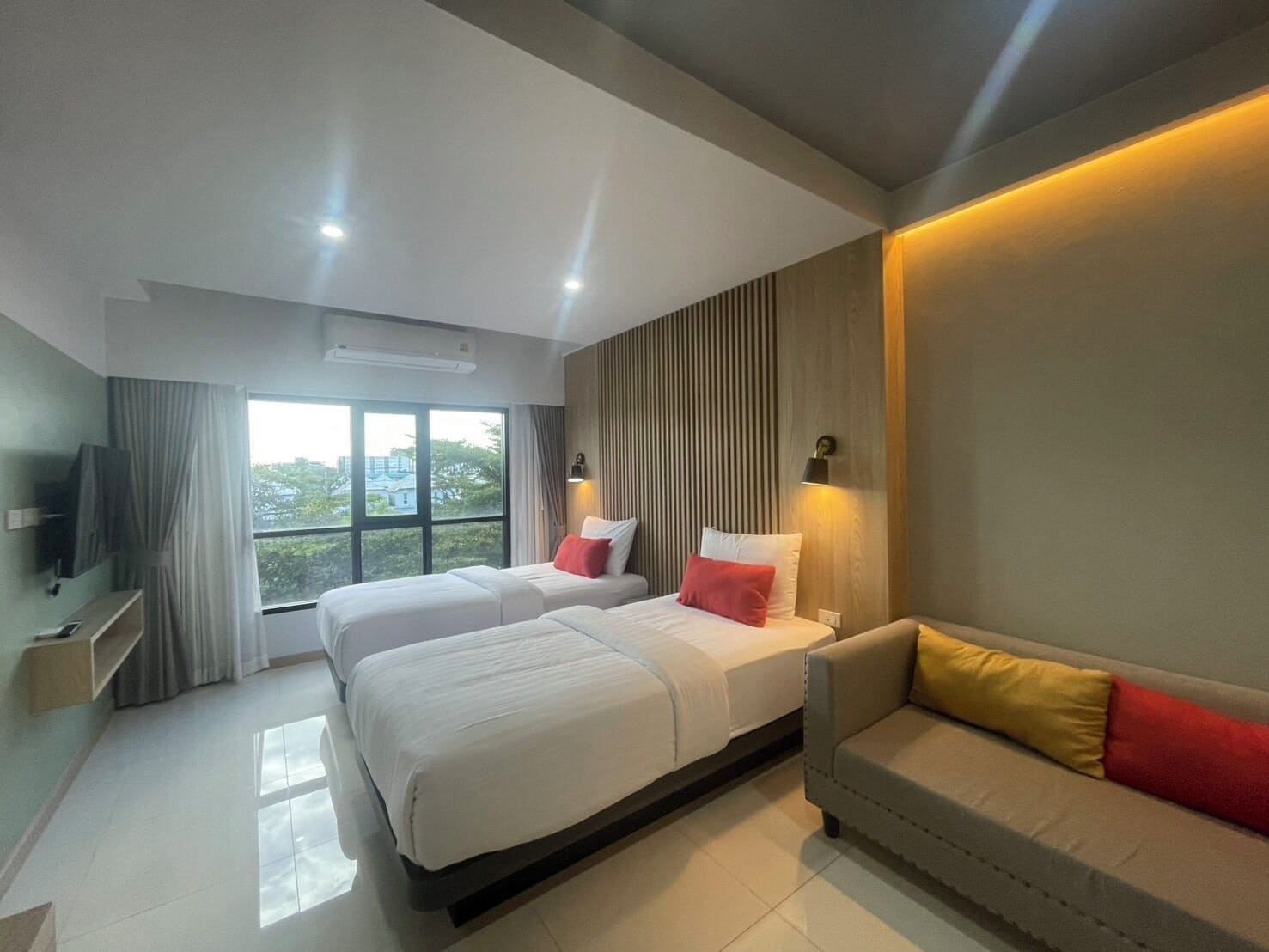 Secretária, camas desdobráveis, Wi-fi grátis, roupa de cama fornecida 