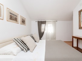 Apartamento (One Bedroom Apartment with Terrace) | 3 quartos, Wi-fi grátis 