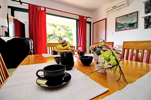 Apartamento (Apartments Sunset - Two Bedroom Apart) | Sala de jantar