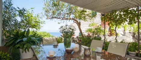 Apartamento (Apartments Mira -One Bedroom Apartmen) | Terraço/pátio